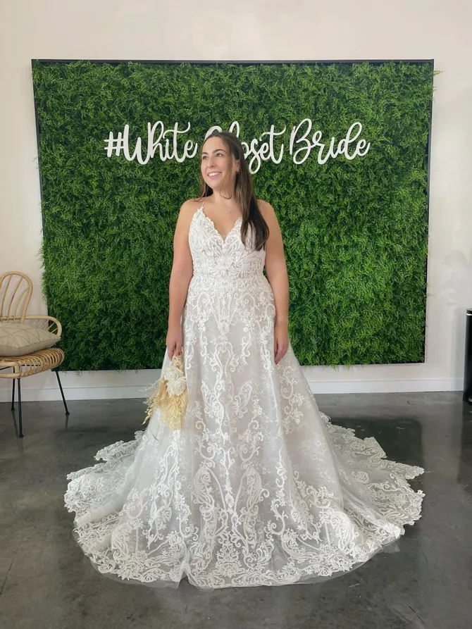 Off The Rack - Manda | White Closet Bridal Fort Myers