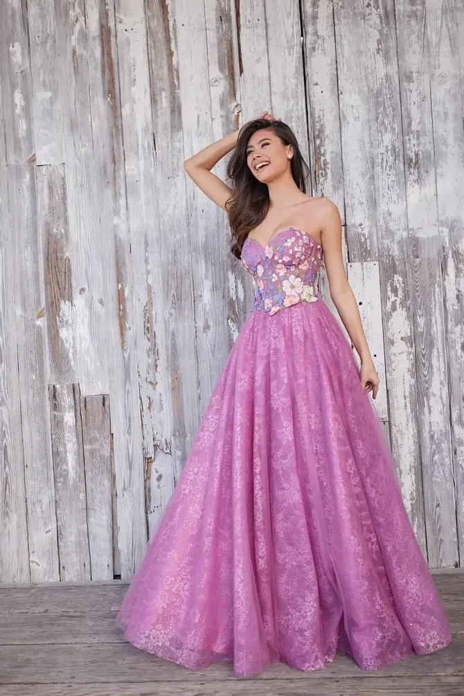 Colette by Daphne - CL5153 | Lisa's Bridal