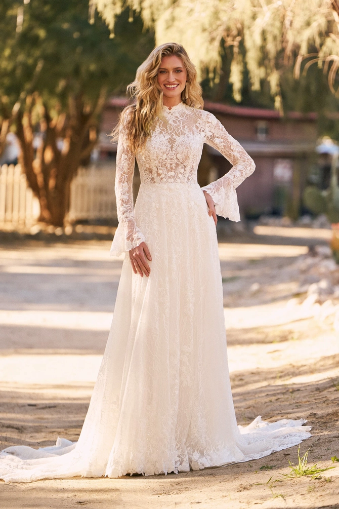 Lillian West - 66324 | Country Bride and Gent