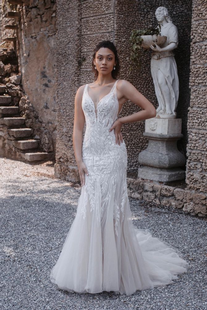Abella | Mimi's Bridal and Formalwear - E406 | Mimi’s Bridal and Formalwear