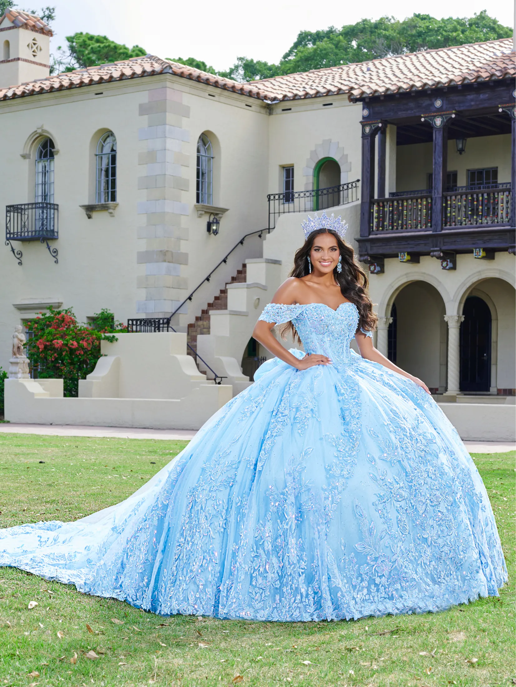Quinceanera | Minerva's Bridal Outlet