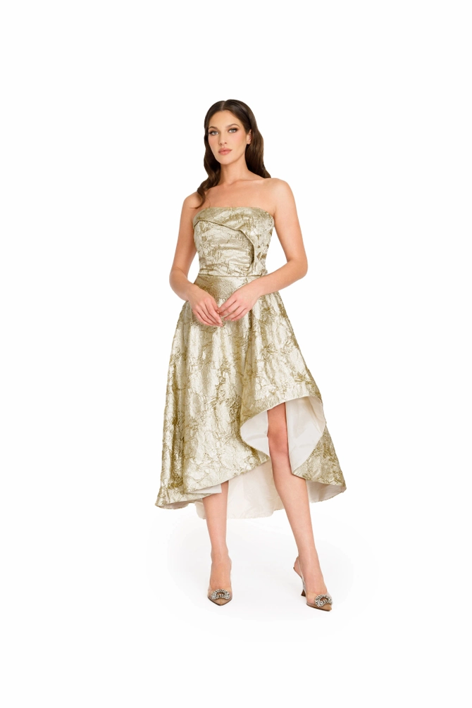 Nicole Bakti - 6782 | The Bride & Groom