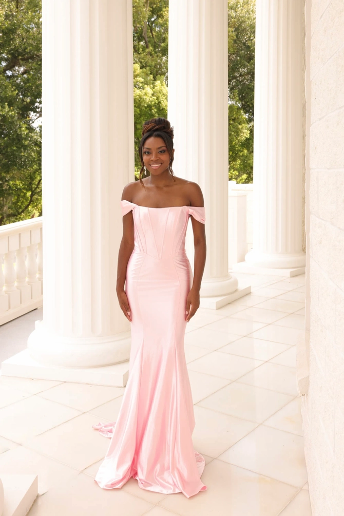 Sophia Thomas - 1069 | Sophia Thomas Designs