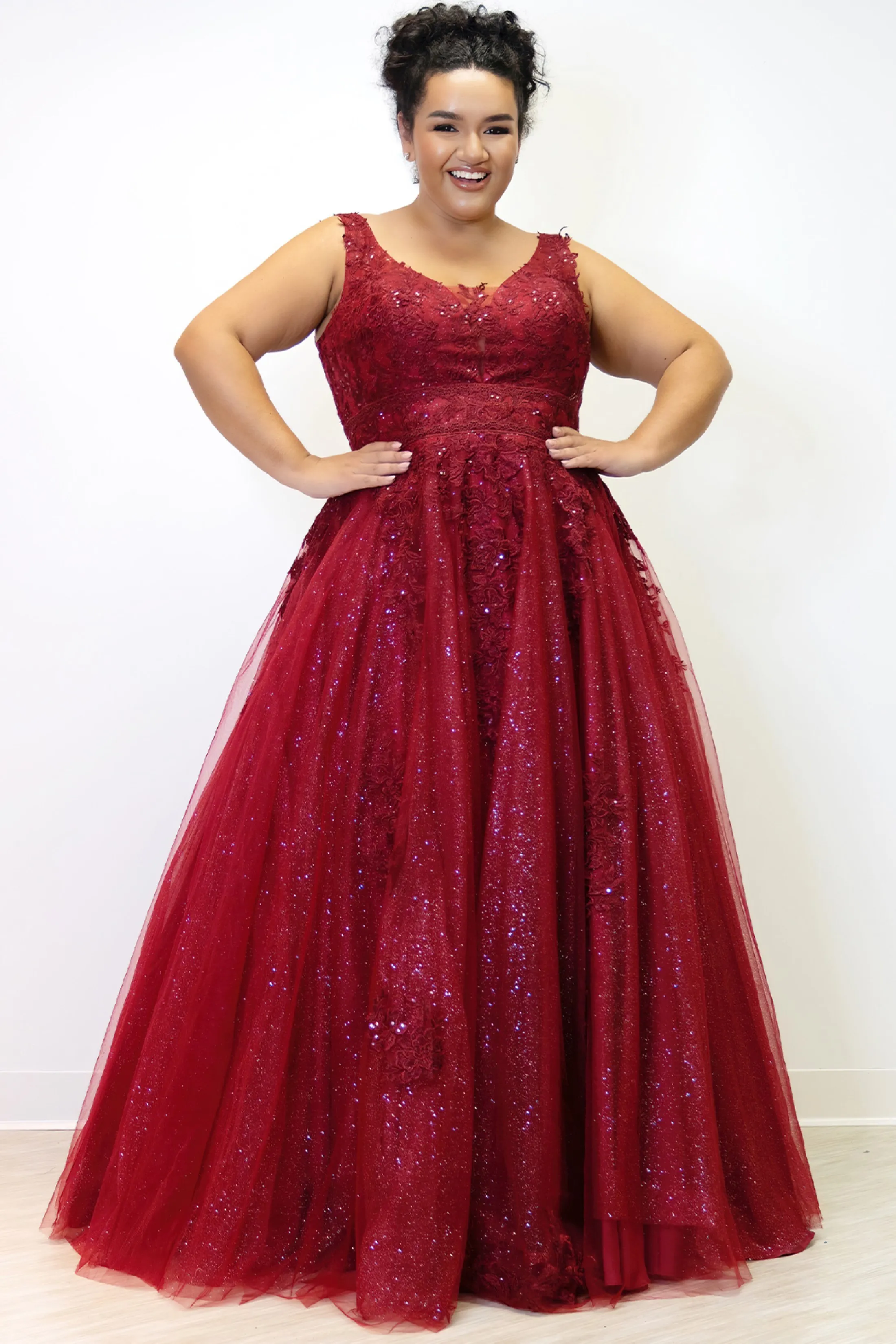 Syndey's Closet Plus Size Dresses | Glitz & Gowns