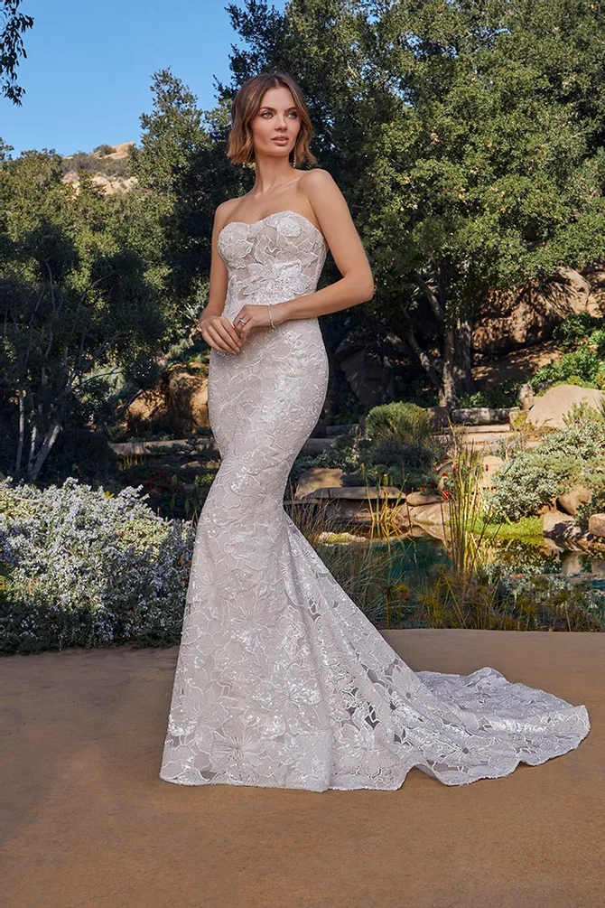 Casablanca - 2519 | Simply Elegant Bridal