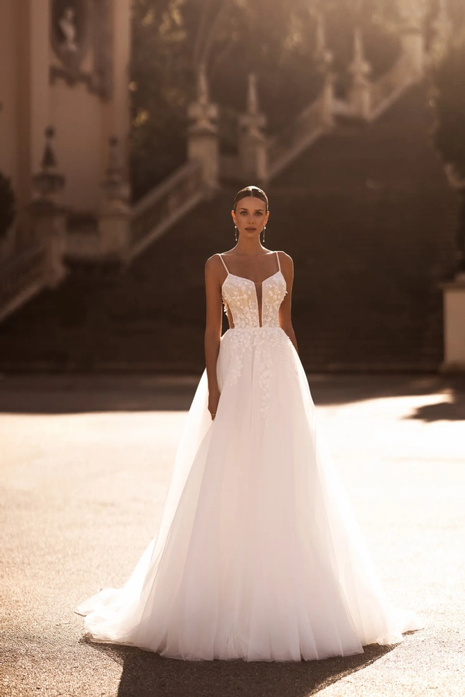 Aria Bride - 399 | XO Bridals