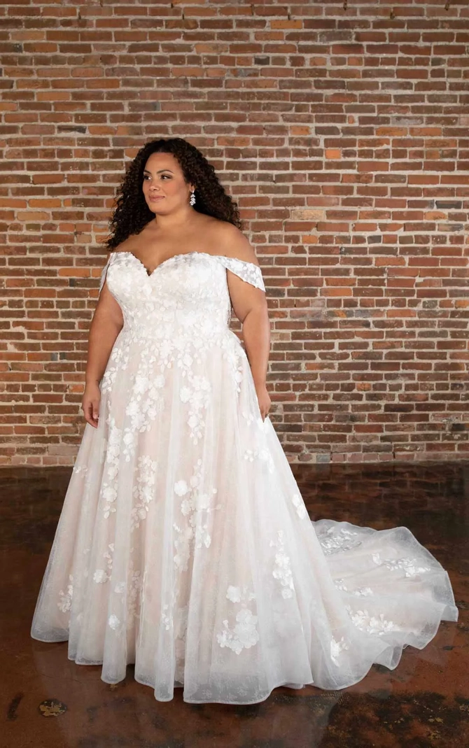Essense of Australia Plus Size - D3738PS | Town and Country Bridal