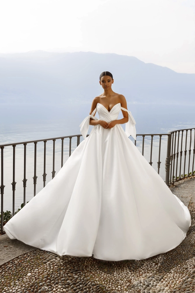Francesca Collection | Paris House of Bridal - Agnes | Paris House of ...