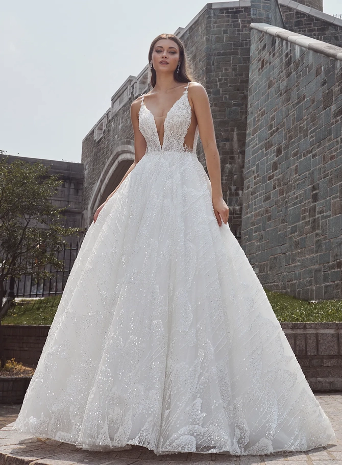 Calla Blanche - 124115 | White Lace and Promises