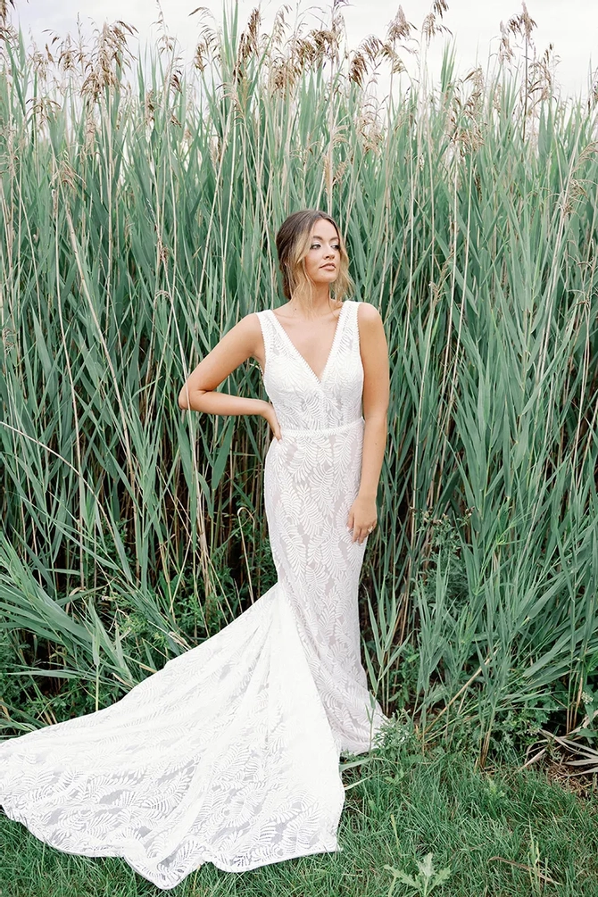 All Who Wander - Kalani | White Lace and Promises