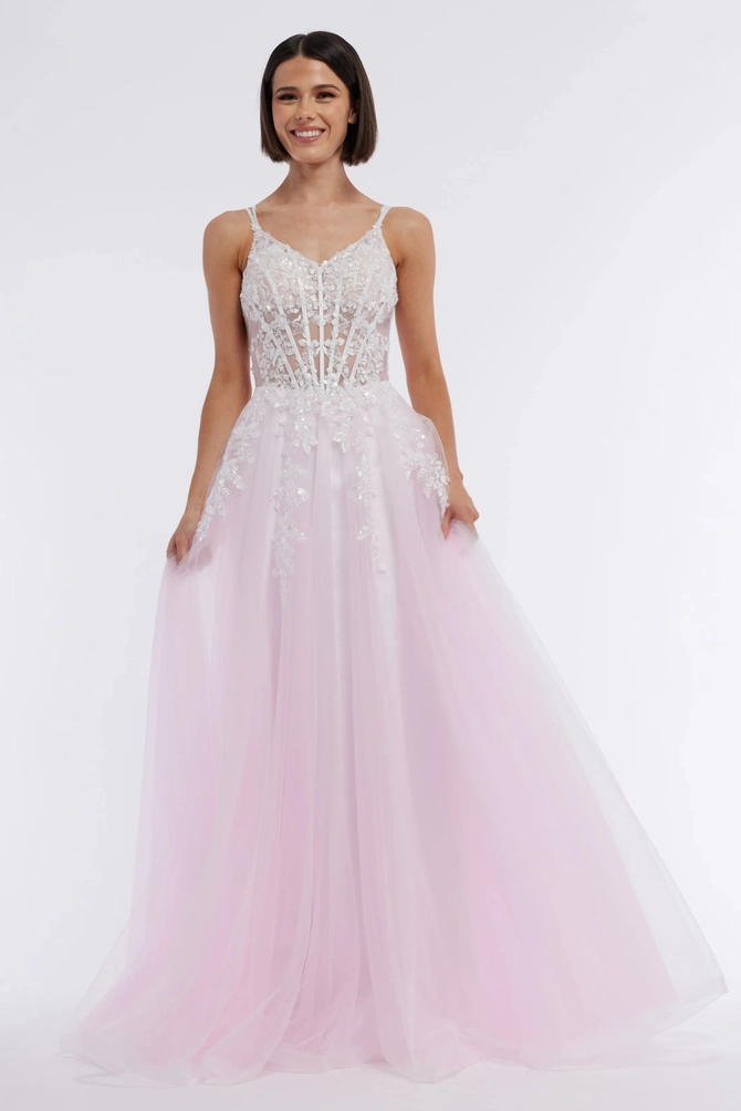 Vienna Prom - 7893 | The Red Carpet