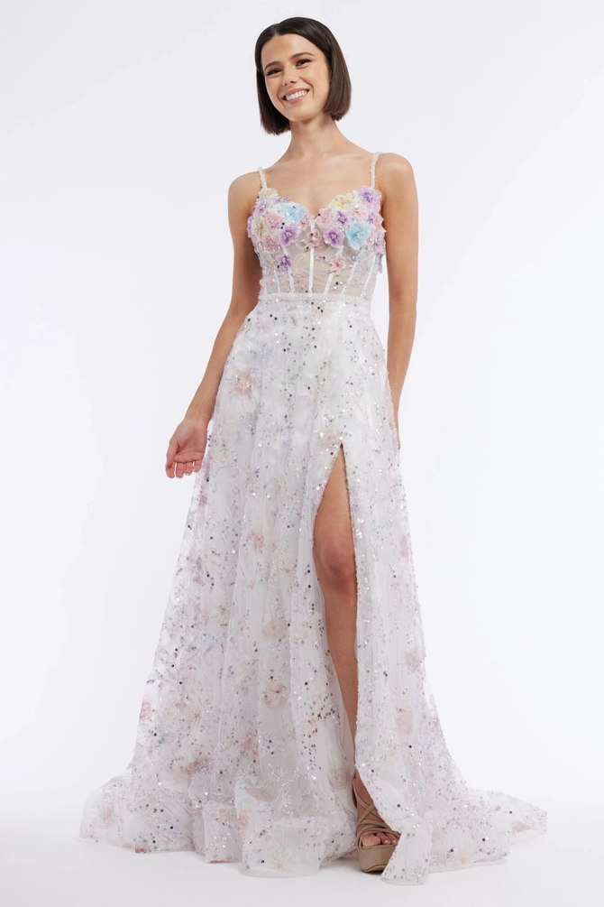 Vienna Prom - 7896 | The Red Carpet