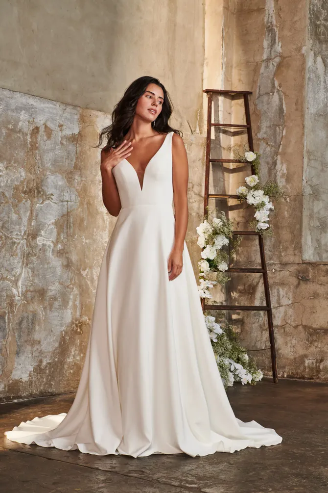 Liv Collection by Kelly Faetanini | The Bridal Room - Dever | The ...