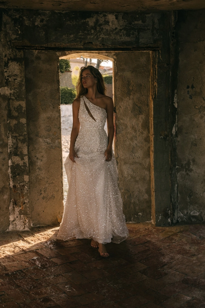 Alena Leena | Bella Lily Bridal - Lotus | Bella Lily Bridal