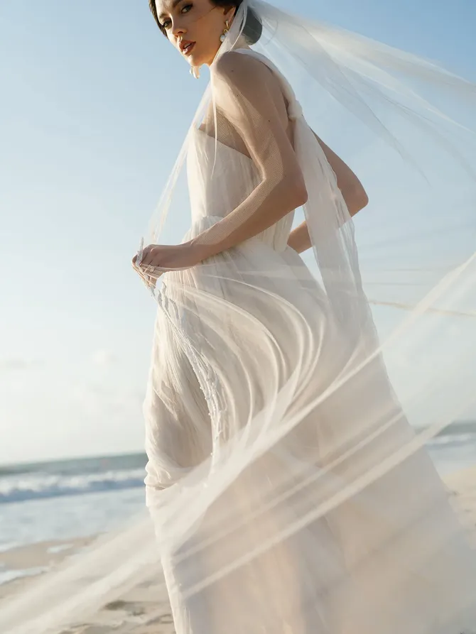 Toni Federici | Gracyn Elizabeth Bride - Dragonfly | Gracyn Elizabeth Bride