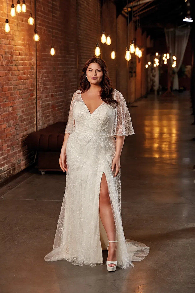 Eddy K Curvy | Exquisite Bride - Pearl | Exquisite Bride
