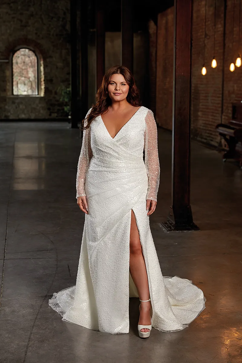 Eddy K Curvy | Exquisite Bride