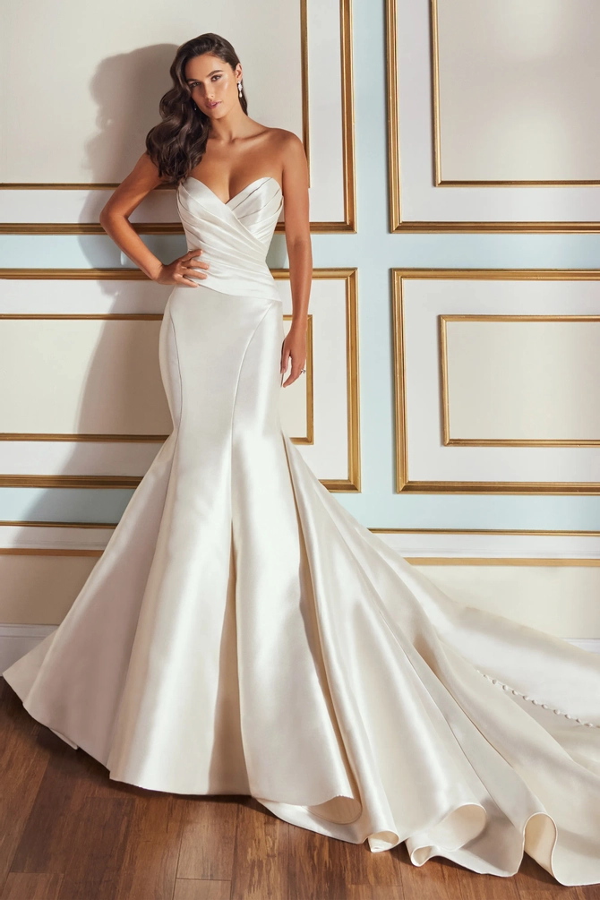 Flannery: Simple Strapless Sweetheart Mikado Trumpet Wedding Dress ...