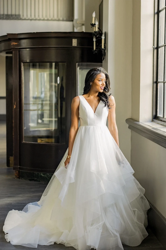 Essense of Australia - D4012 | White Lace and Promises