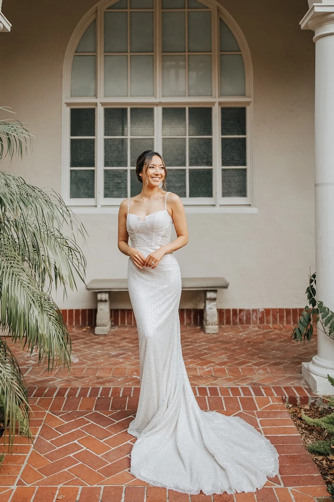 Essense of Australia - D4113 | White Wisteria Bridal Boutique