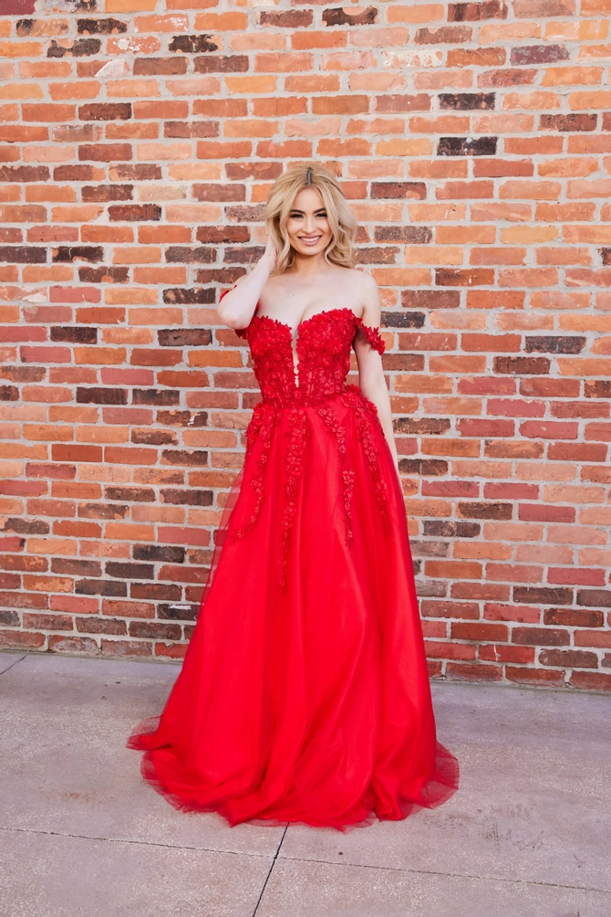 Sophia Thomas 6011 - Nikki’s Glitz and Glam Boutique| Prom| Prom Dress ...