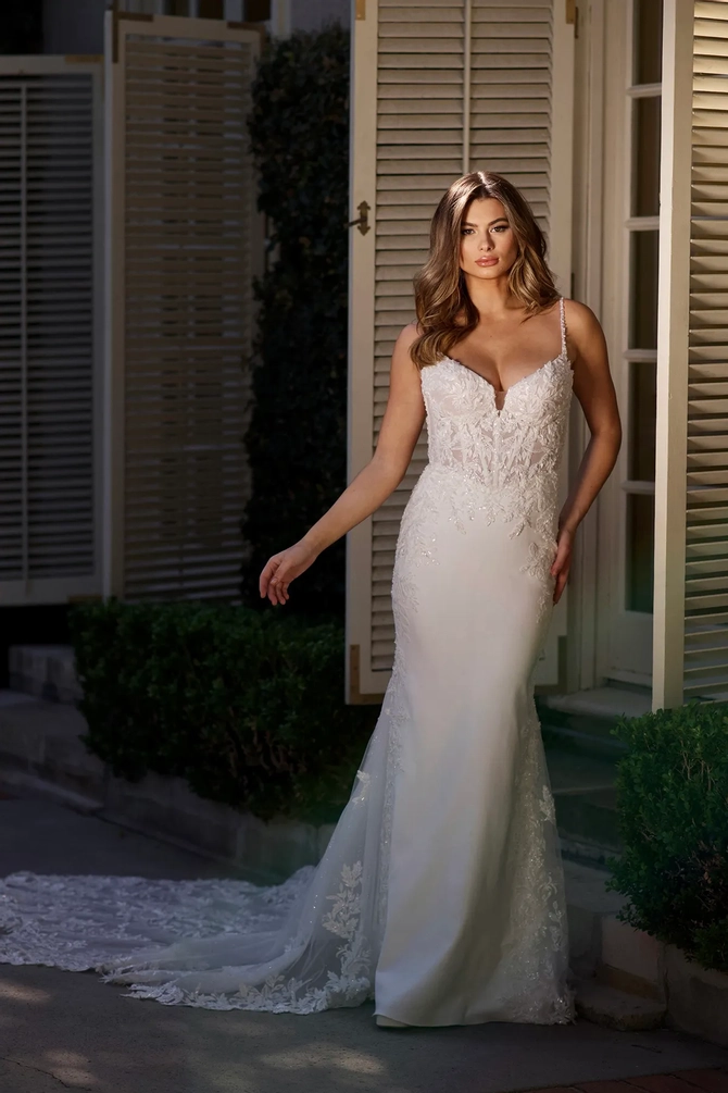 Martina Liana - 1798 | OML Bridal and Formal