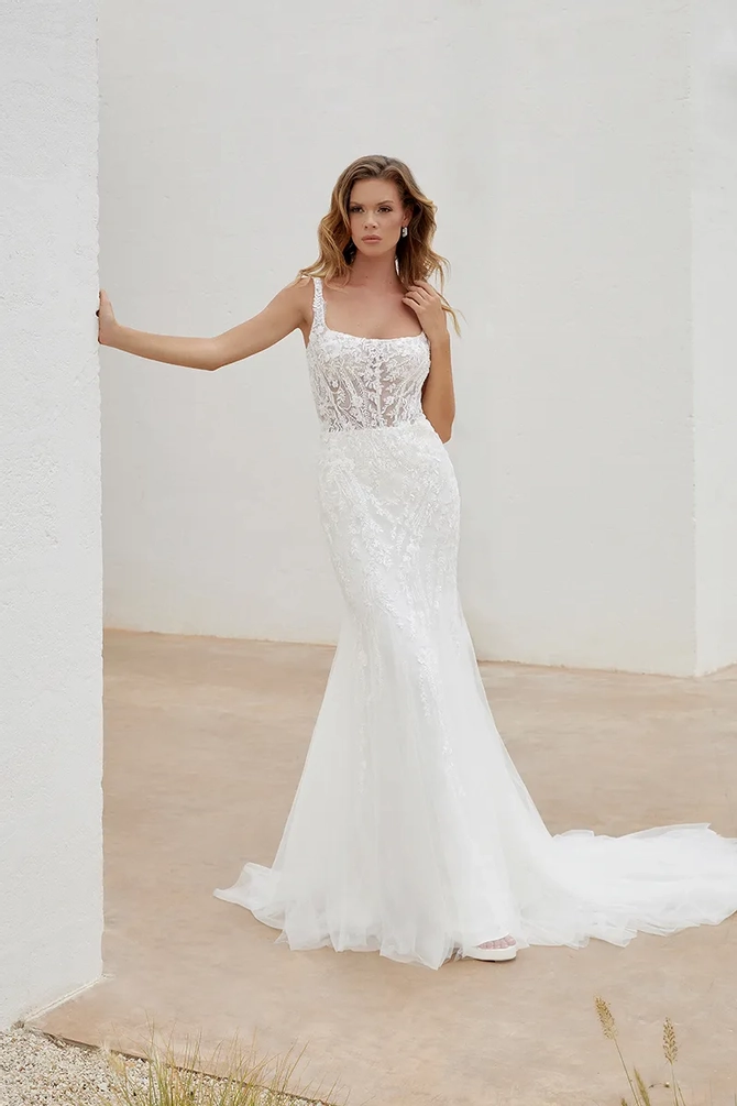 Adore by Justin Alexander - 11357 | Henri's