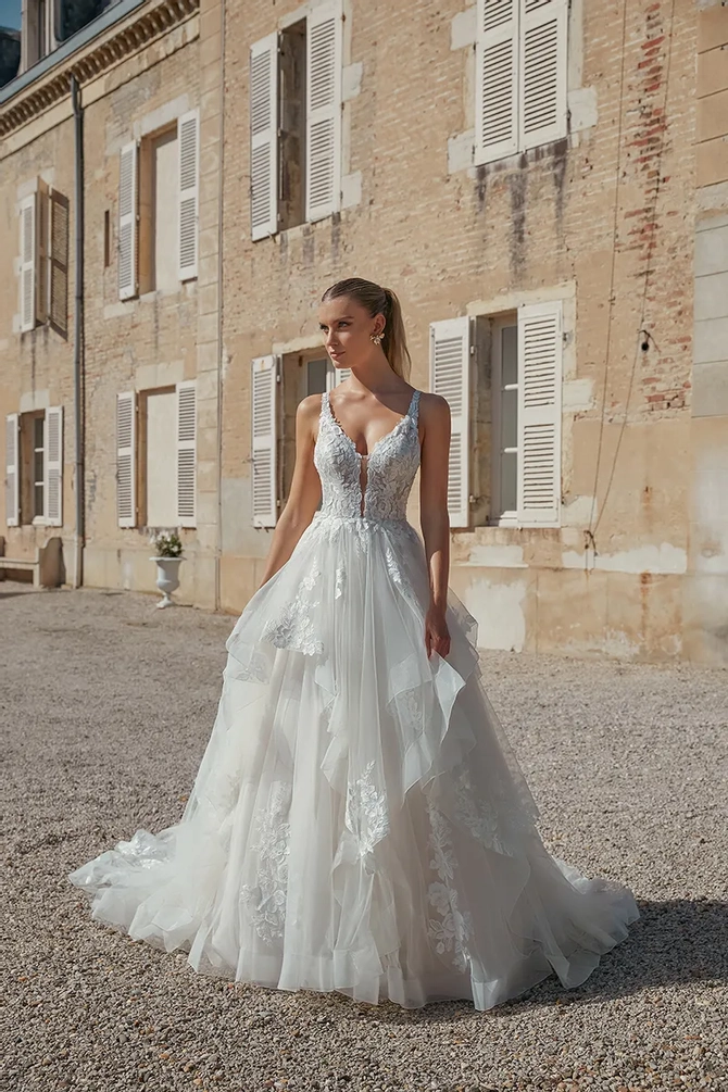 Justin Alexander Sincerity | The Bride and Groom - 44464 | The Bride ...