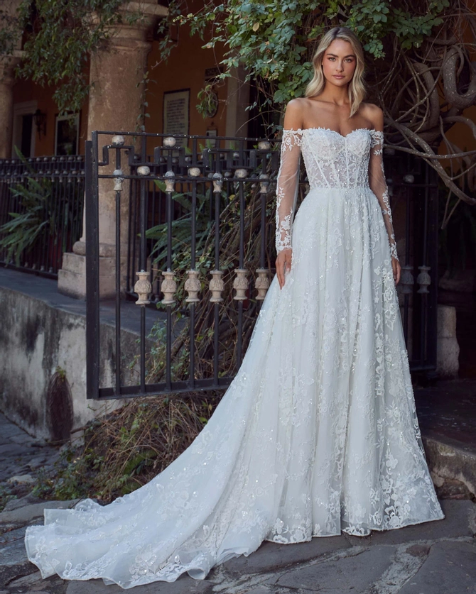 Calla Blanche - 124248 | White Lace and Promises