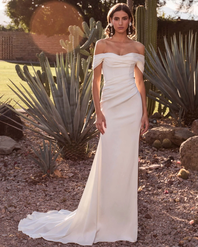 La Perle by Calla Blanche - LP2445 | Weddings by Debbie