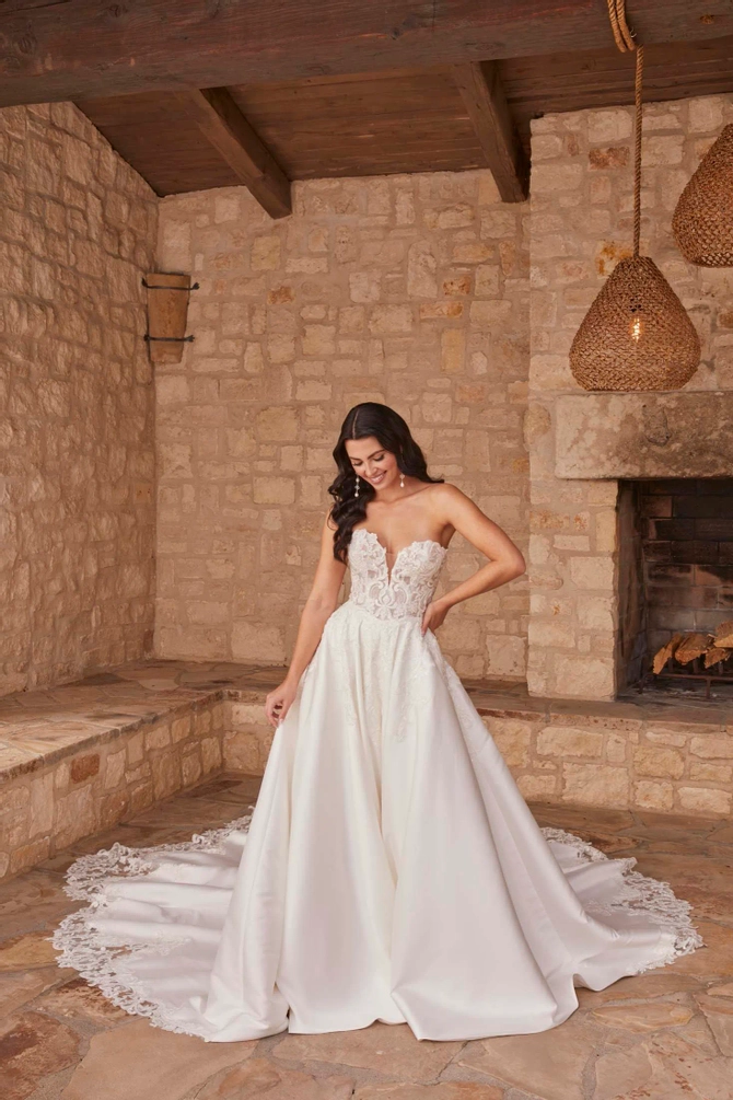 SERENE BY MADI LANE | LUV Bridal Houston - Astoria | LUV Bridal Houston