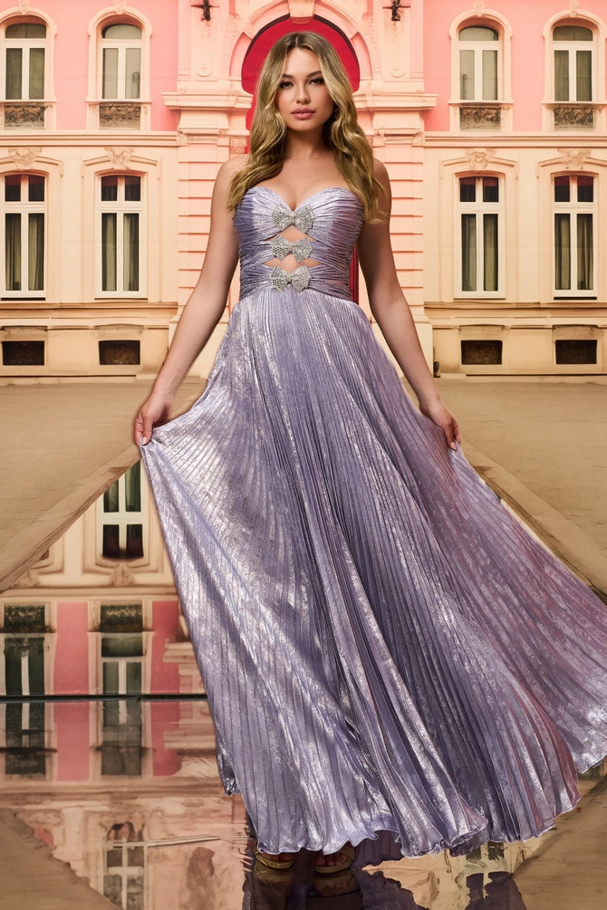 Colette by Daphne - CL8520 | Creme Couture