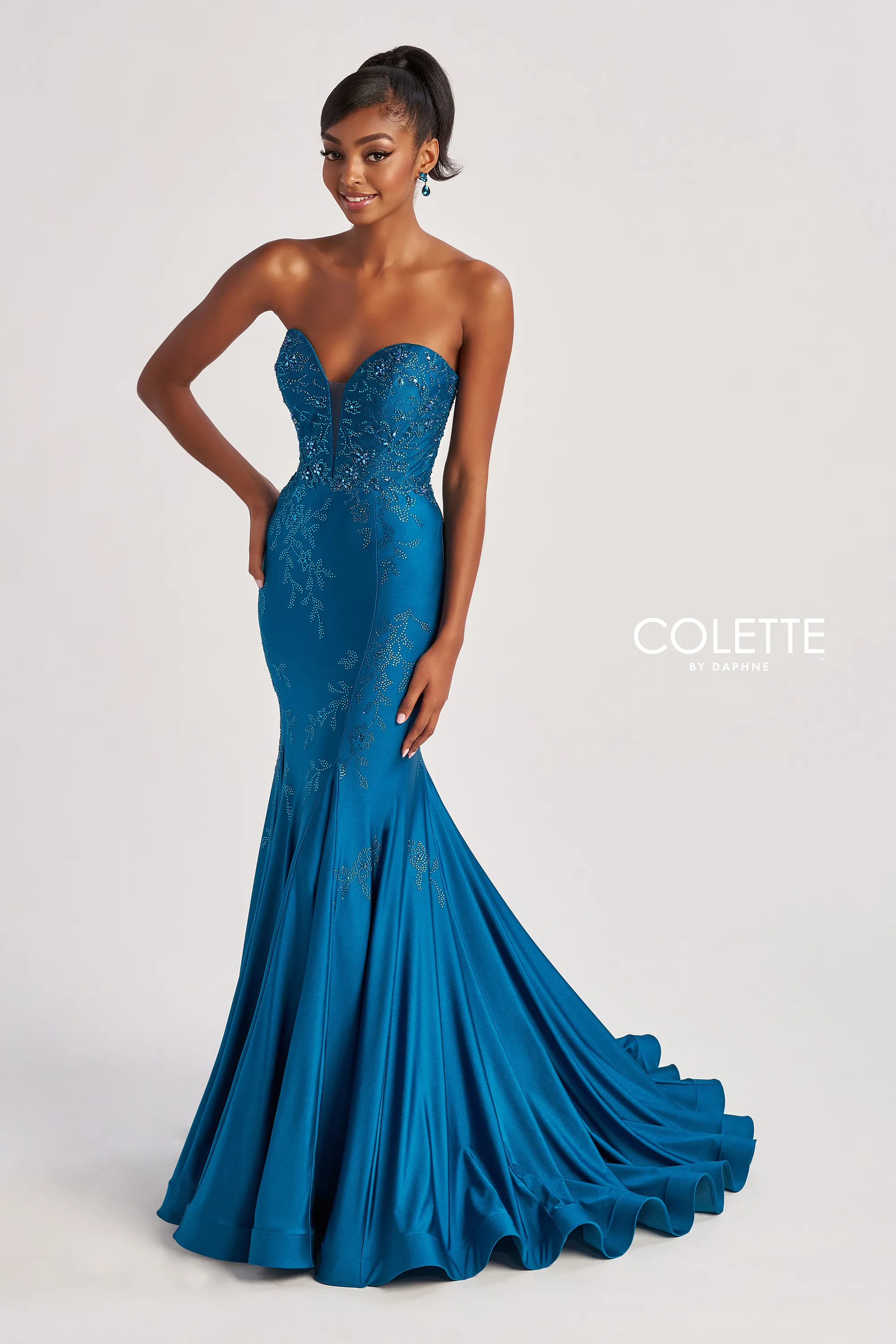 Red Prom Dresses | Colette for Mon Cheri