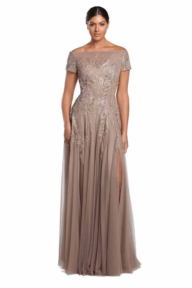 Daymor - 2051 | 125 Bridal & Tux