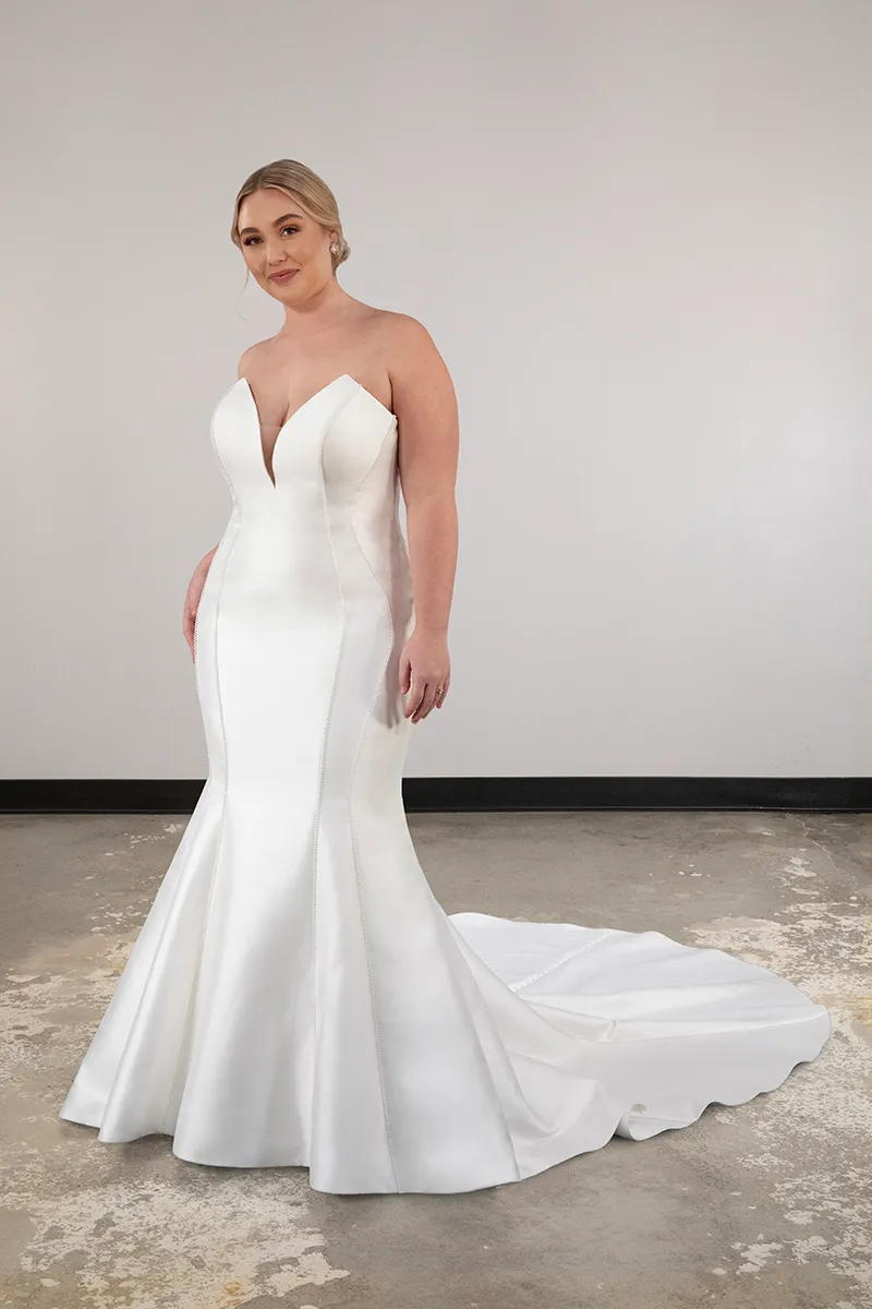 Essense of Australia Plus Size Everybody Every Bride Fall 2024 Plus ...