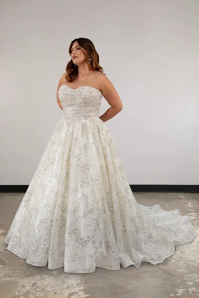 Essense of Australia Plus Size - D4057 | White Wisteria Bridal Boutique