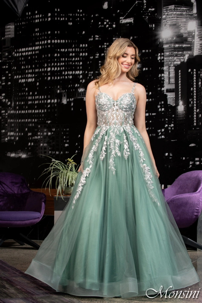 Monsini Prom - 40015 | Echo Evenings