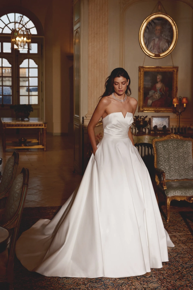 Justin Alexander - Jones | White House Bride