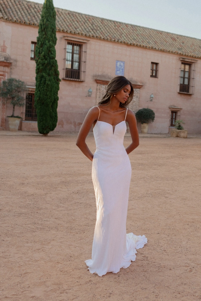 Wilderly Bride - F364 | Country Bride