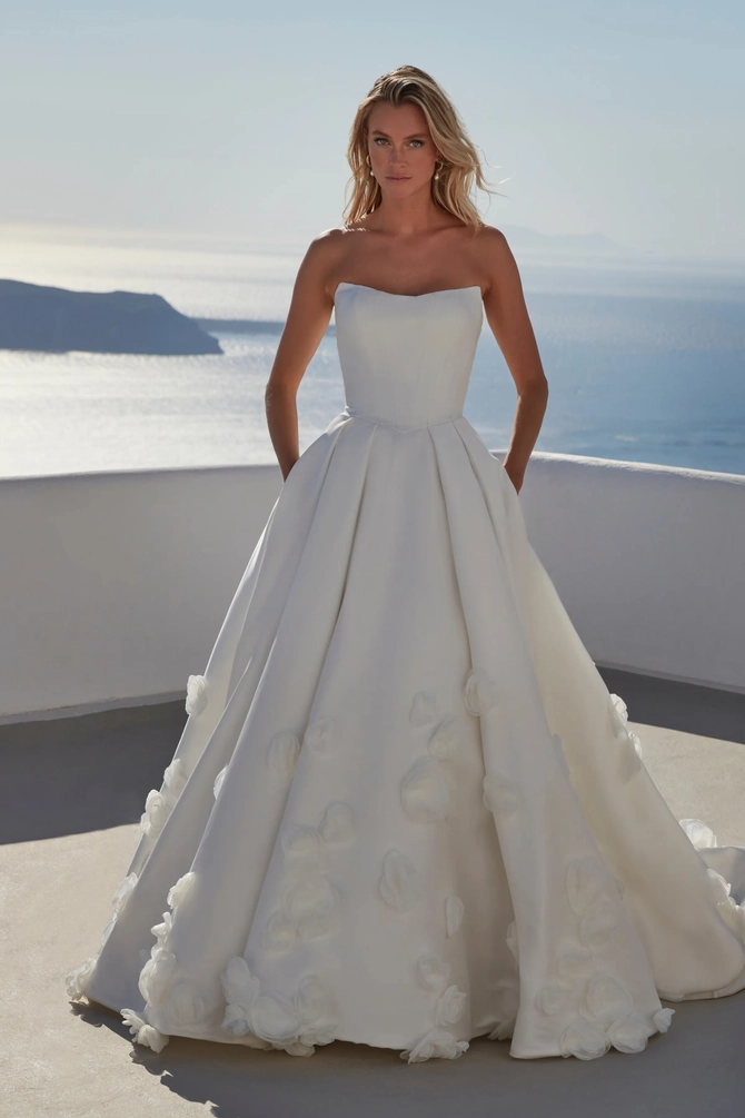 Madison James - MJ1116 | Country Bride and Gent