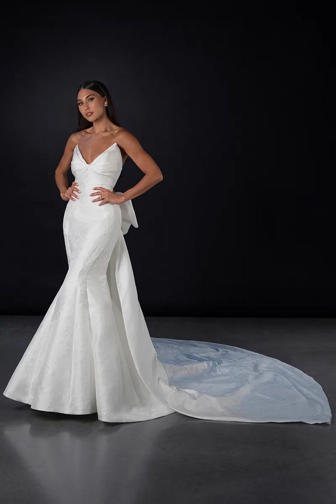 Martina Liana - 1872 | Fantastic Finds