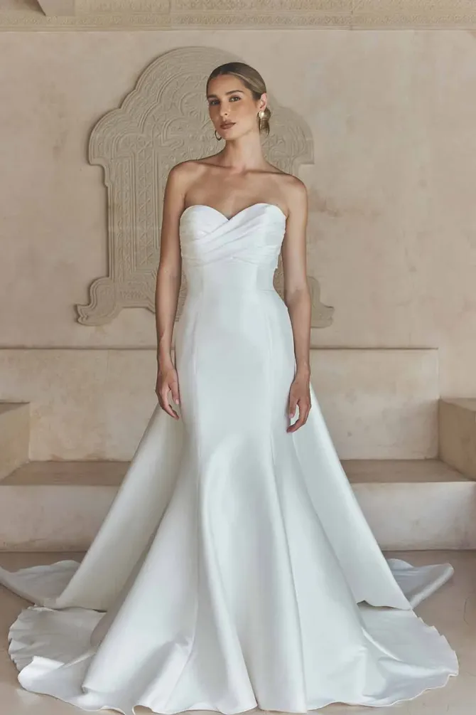 Madi Lane | LUV Bridal Houston - Lewis | LUV Bridal Houston