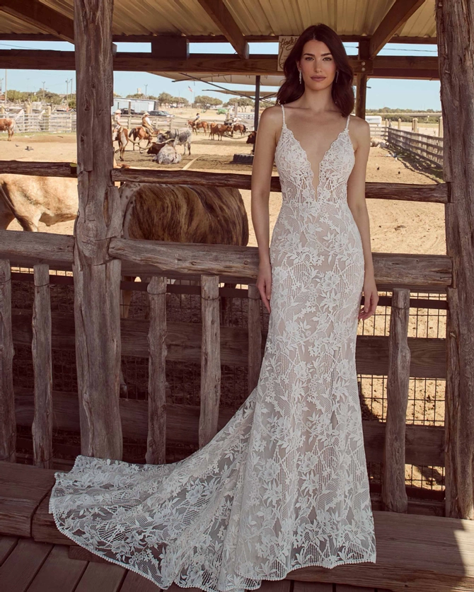La Perle by Calla Blanche - LP2507 | The Bridal Gallery