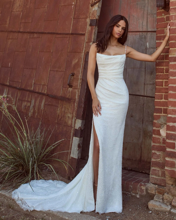 La Perle - LP2521 | White Lace and Promises