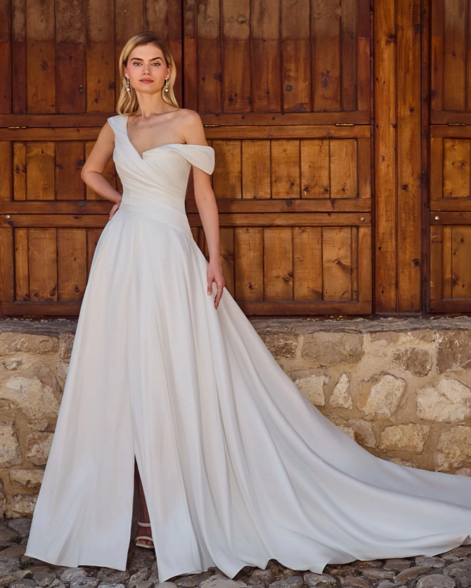 L'Amour by Calla Blanche - LA25117 | Bridal Novias Boutique