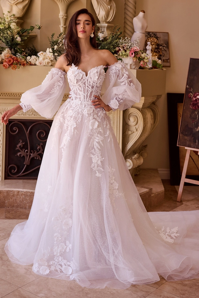 Andrea & Leo Couture - WL018 | Lex's of Carytown