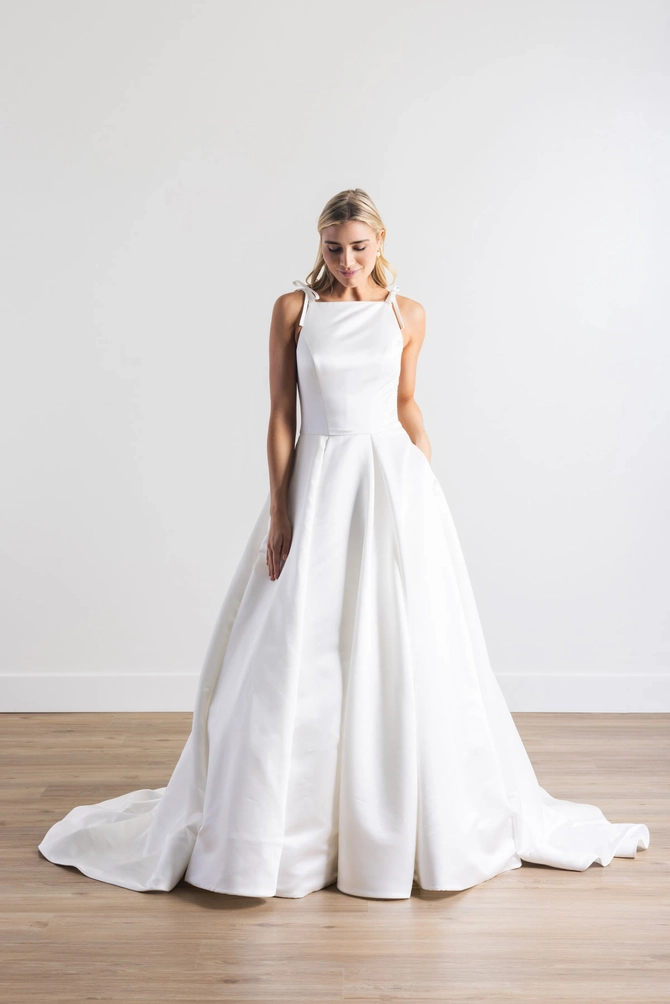 Wtoo by Watters - 14219 | Starlet Bridal & Prom