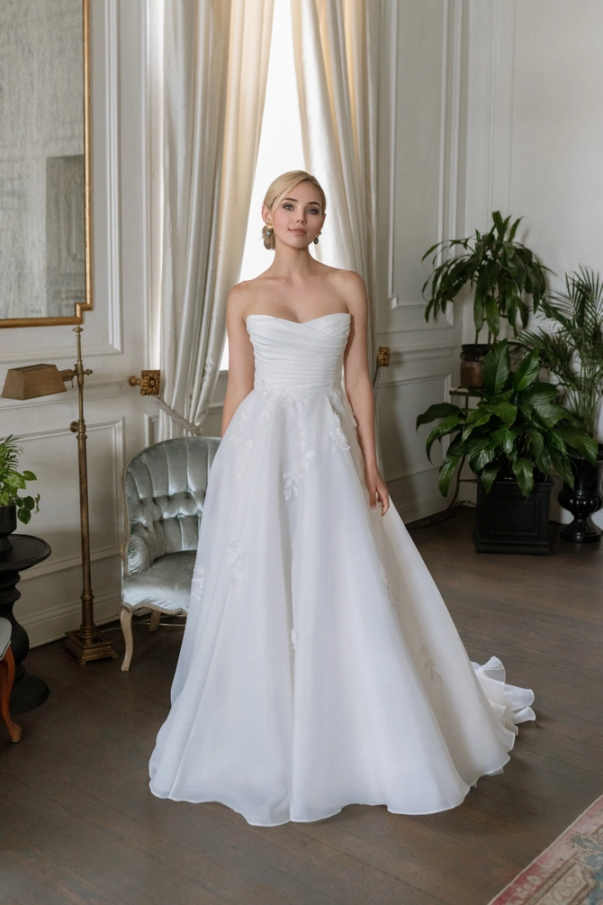 Locket | The White Gown - Gabby | The White Gown