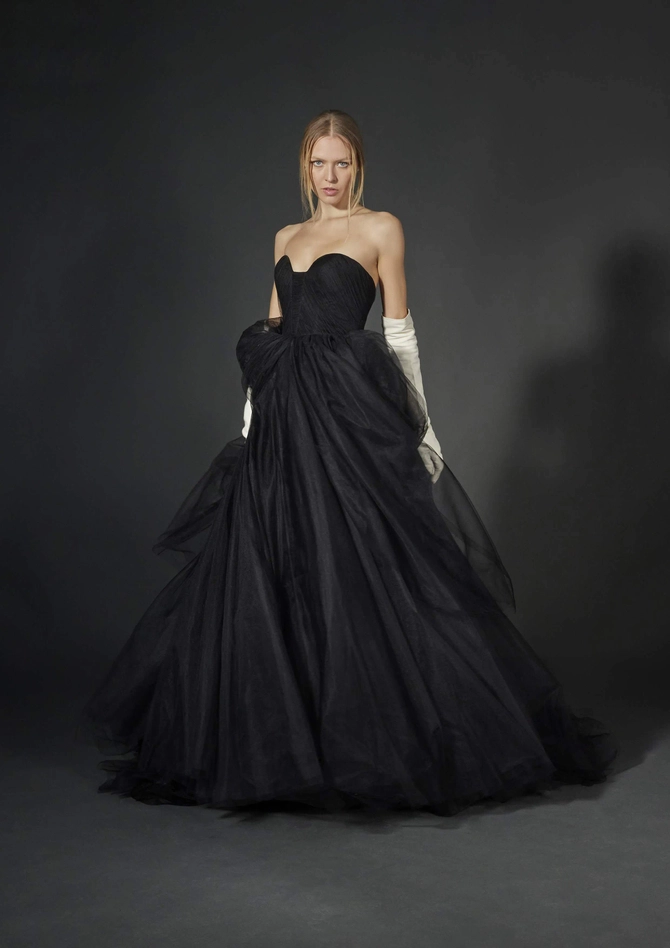 Vera Wang Bride | The White Gown - Elois | The White Gown