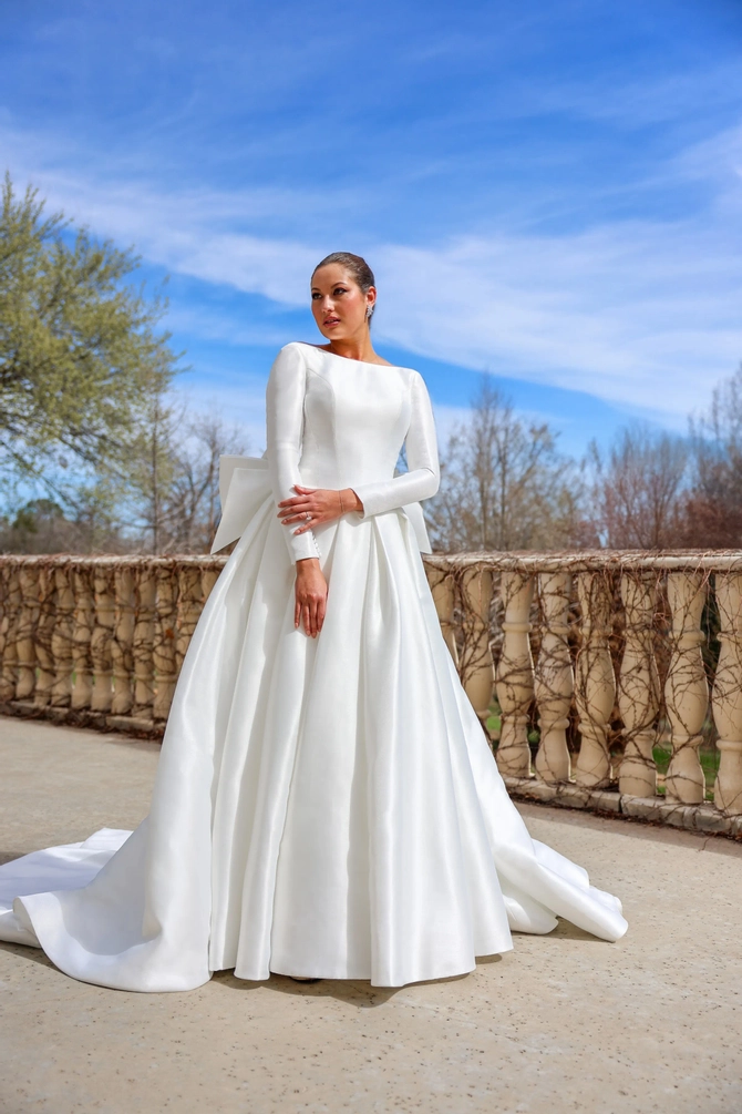 Elizabeth Lee | Mary's Designer Bridal Boutique - Jaqueline | Mary's ...